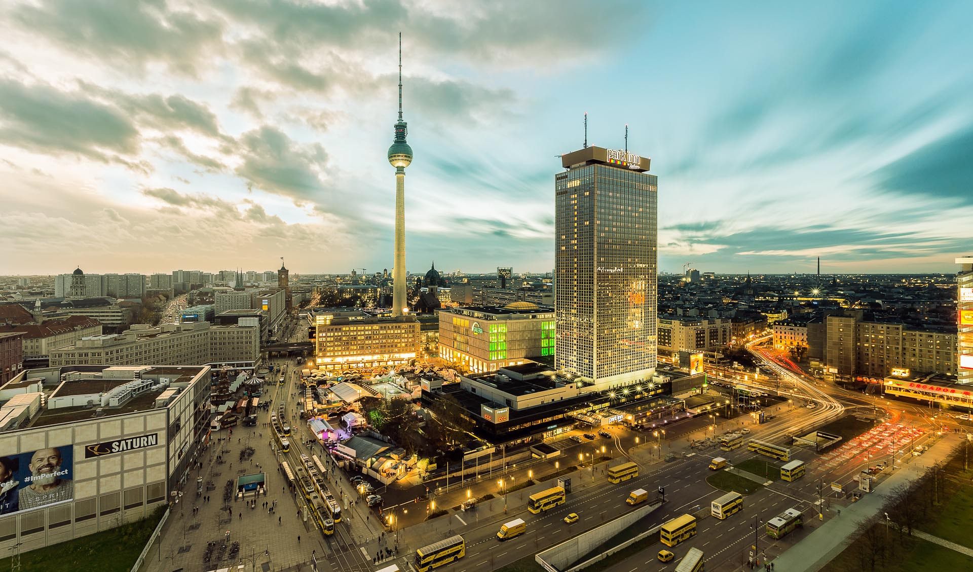 Zeit-Raum-Raffung - Berlin, Deutschland - THE LINK – Stadt. Land ...