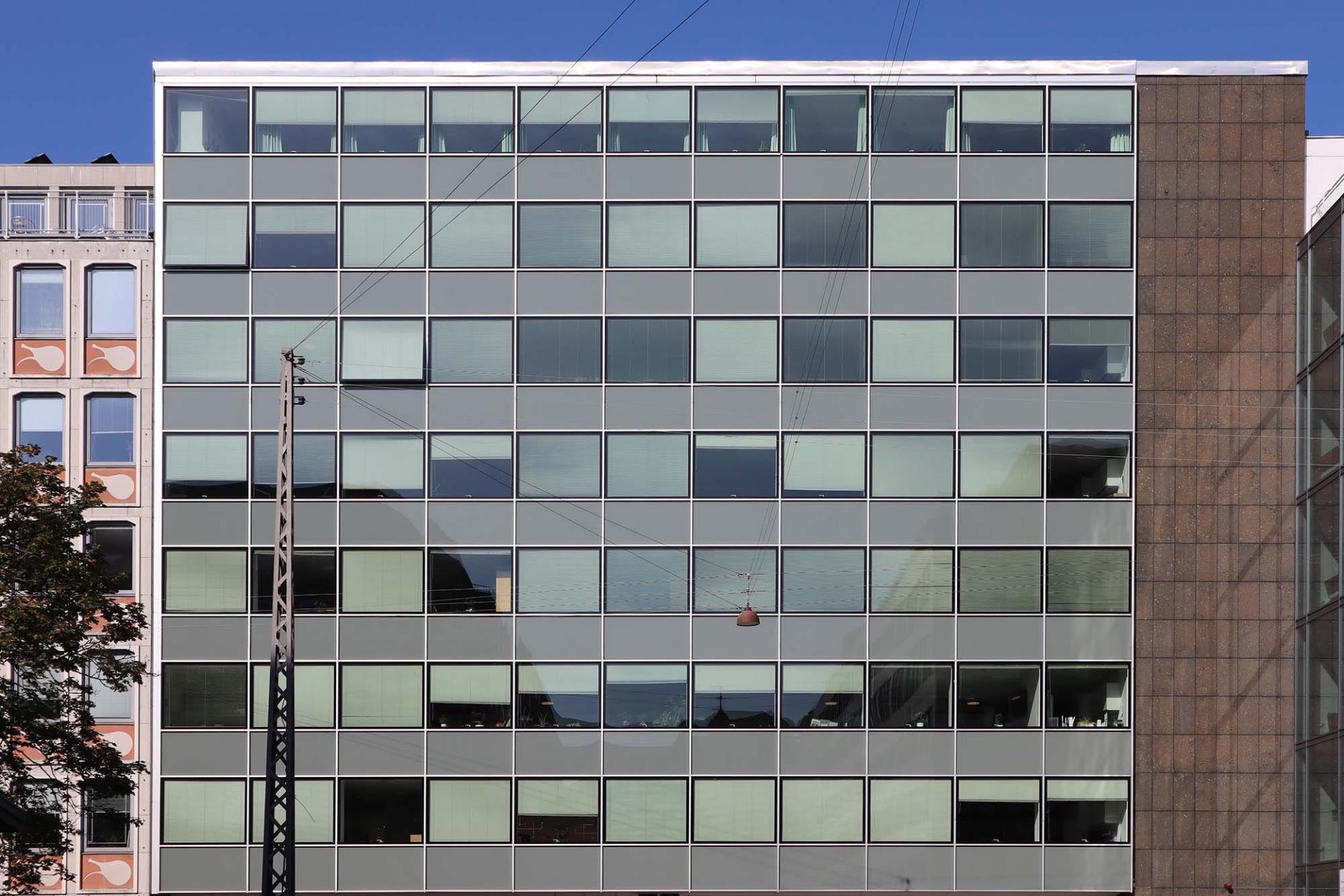 Jespersen & Søn (Arne Jacobsen) [DK. Kopenhagen] ; 1955