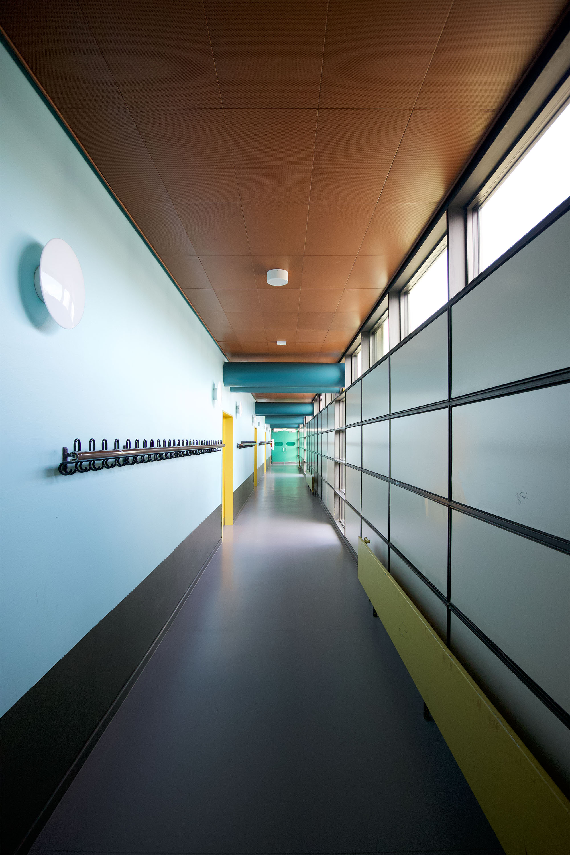 Christianeum (Arne Jacobsen, Otto Weitling) [Hamburg] ; 1971