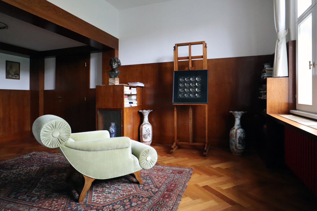 Adolf Loos Apartment & Galerie (Adolf Loos) [CZ. Prag] ; 1927
