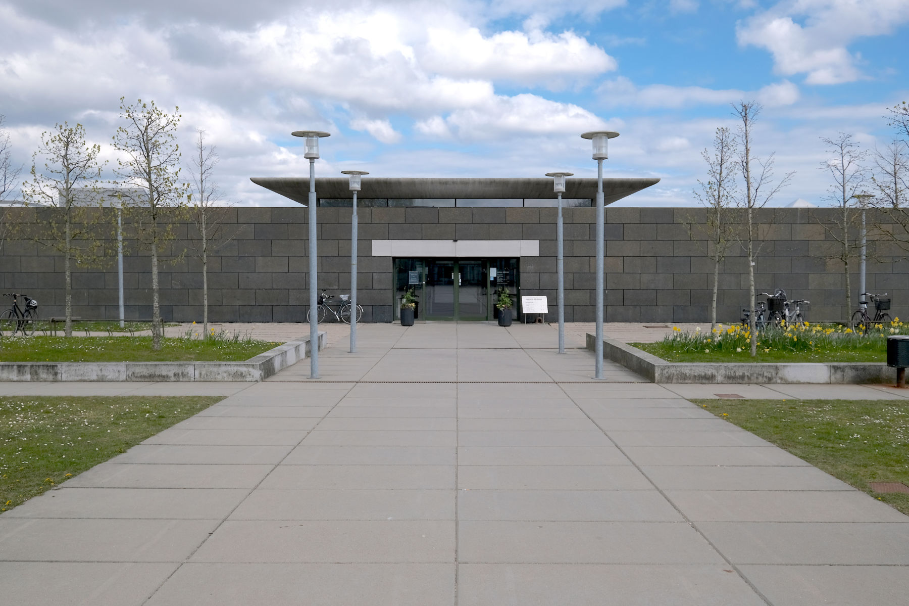 Funktionalismus pur – Dreiklang der Moderne (Arne Jacobsen) [Rødovre]